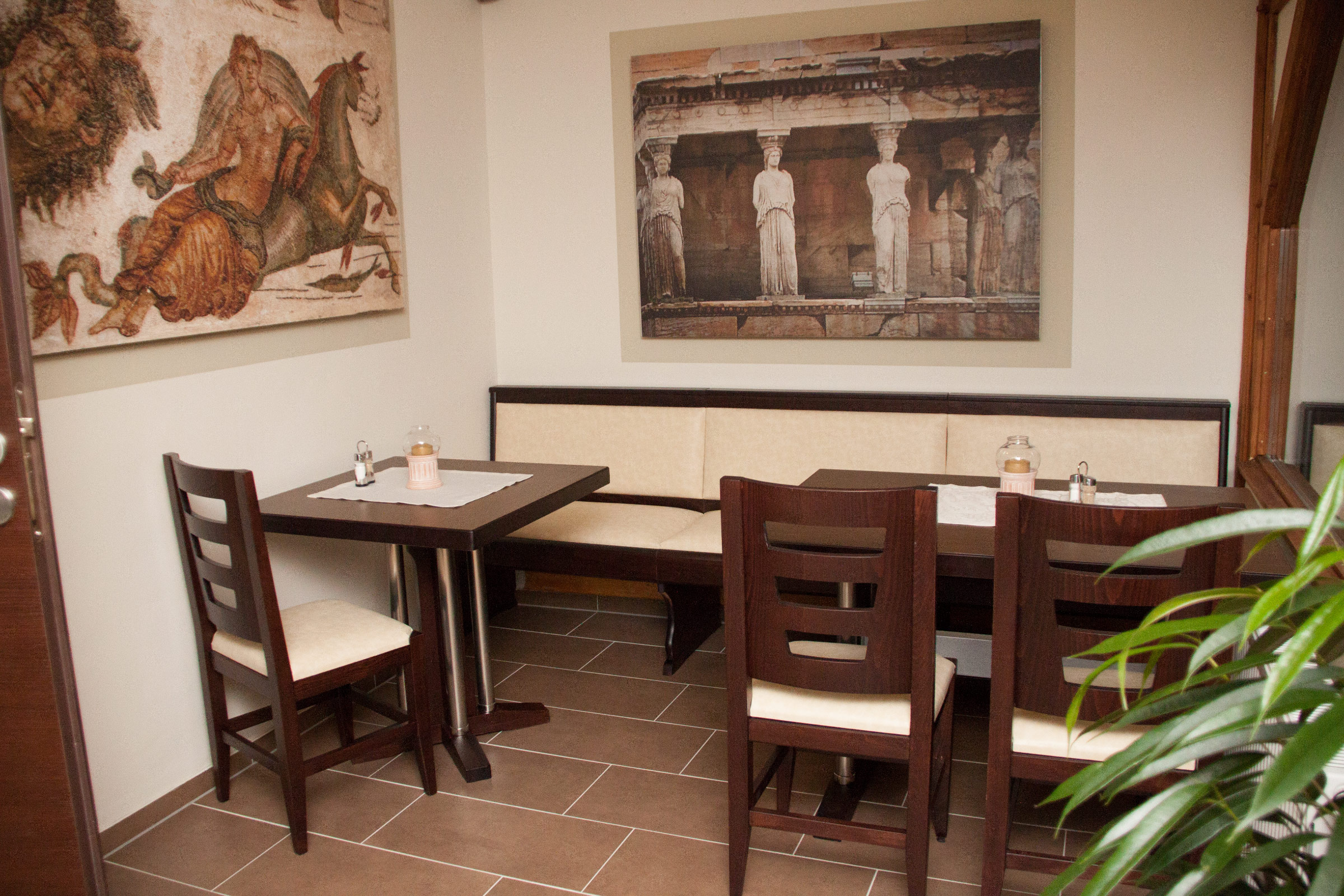 Parthenon - Das griechische Restaurant